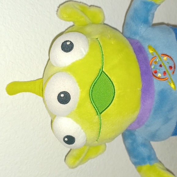 Disney | Toys | Disney Pixar 3rd Eye Plush Animal | Poshmark